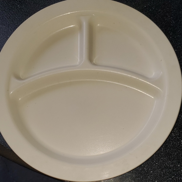 Cambro | Dining | Compartment Plates | Poshmark